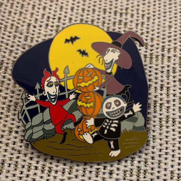 Disney | Jewelry | Disney Nightmare Before Christmas Nbc 203 Lock Shock ...